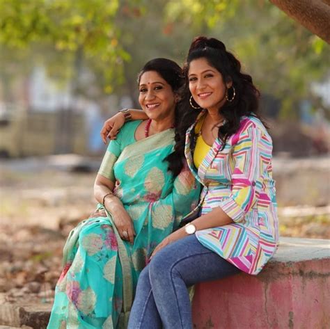 Sujatha Mohan And Shweta Mohan Trending Photo Shoot