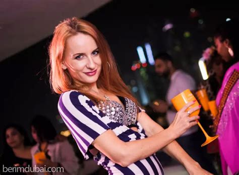 یات پارتی در مارینای دبی تفریحات دبی