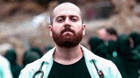 عکسی از خواننده مشهور رپ روی تخت بیمارستان