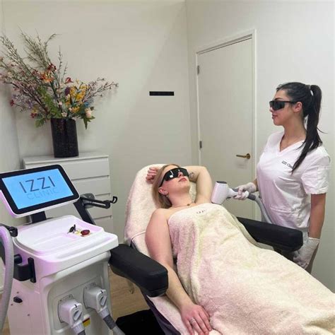 Oksels Laseren Voorgoed Van Okselhaar Af Izzi Laser Clinic