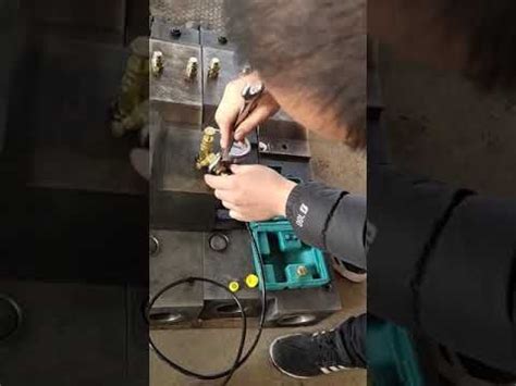 How To Use Nitrogen Kits Of Hydraulic Rock Breaker Hydraulic Breaker Nitrogen Hydraulic