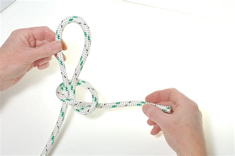 How To Tie A Slipped Overhand Knot Mother Earth News