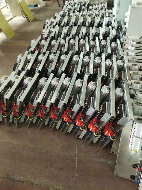 China Solar System Dc Pv Combiner Box 6 Strings Input 1 Output Ip65 Ccombiner Box With Spd And