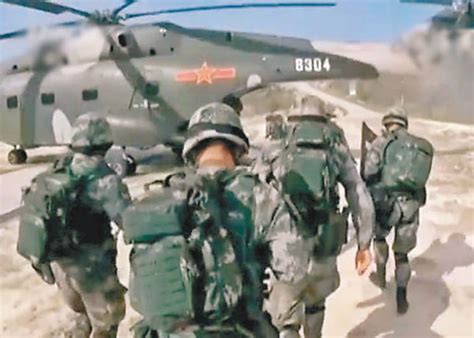 駐港解放軍海陸空聯合演練 東方日報