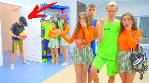 У БАСКЕТБОЛИСТОВ ПОЯВИЛСЯ КОНКУРЕНТ ДИАНА И ЧЕРЛИДЕРШИ В ШОКЕ Youtube