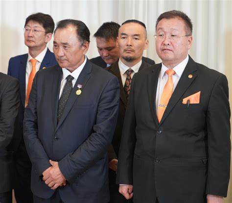 Ц ГАНТУЛГА Шинэ нам бүтэн цул хэвээрээ байгаа