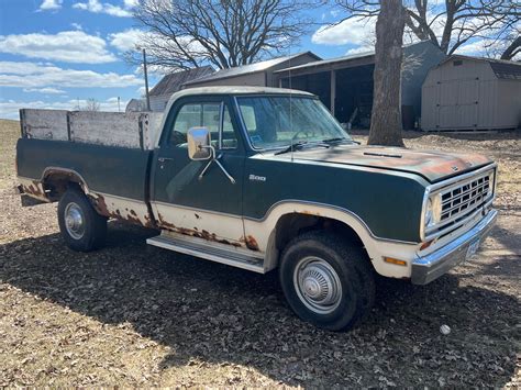 1975 Dodge W200 · Power Wagon Cars And Trucks Fergus Falls Minnesota