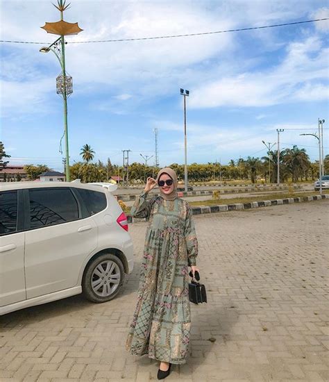 E L L A Di Instagram Salah Satu Hobi Cewek Bilangnya Aku Gpp Tapi Tau Taunya Nangis