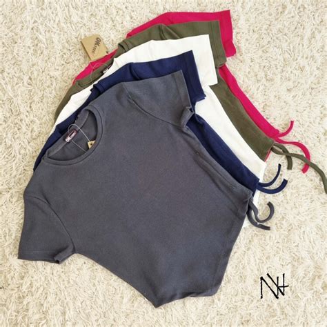 کراپ تاپ نیم تنه