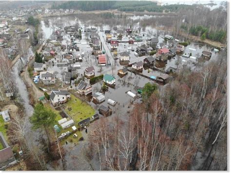 Latvija Zajednice Augšdaugave Izolirane Nakon Poplava Rijeke Daugave — Zemaljske Promjene