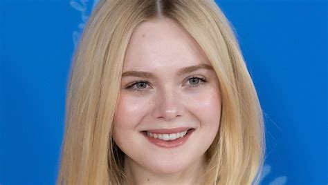 Saiba Quem é A Atriz Elle Fanning Drops De Jogos