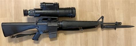 Vietnam Era Pvs 2 Starlight Night Vision Scope Rh3vr