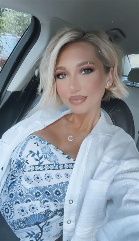 Grayson R Graysonpaynewaitress