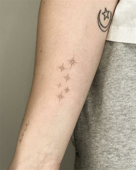 The Star Tattoo Meaning Designs And Personal Significance