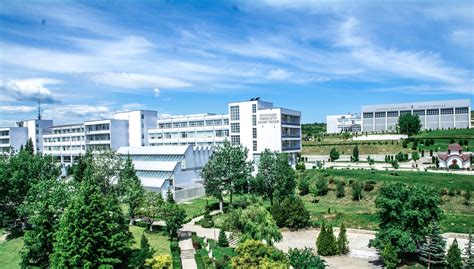 За факултета