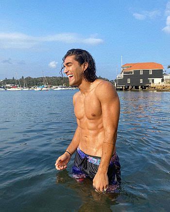 Josh Heuston Shirtless Underwear Ethnicity Famewatcher The Best Porn Website