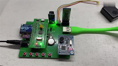 基于stm32设计的智能台灯 电子发烧友网