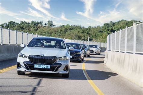 E클래스 반드시 잡는다 BMW 신형 시리즈 만 원 공식 할인