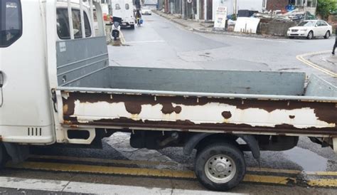 마이티적재함문짝 E마이적재함문짝 마이티적재함날개 E마이적재함날개 5톤적재함 봉고3적재함문짝 포터2적재함문짝 중고적재함문짝 자동차문짝 화물차문짝 후미등 마이티적재함 E마이