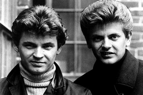 Phil Everly Of The Everly Brothers Dead At 74