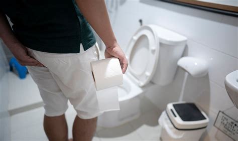 Symptoms When You Go To The Toilet You Should Never Ignore Uk