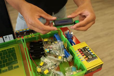 Often Teachers And Learners Are Overwhelmed By The Robotics Kits