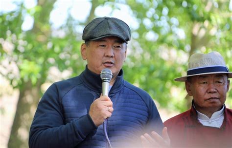 Монгол Улсын Ерөнхийлөгч Ухнаагийн Хүрэлсүх Хэнтий аймагт ажиллалаа Хүнсний хувьсгал