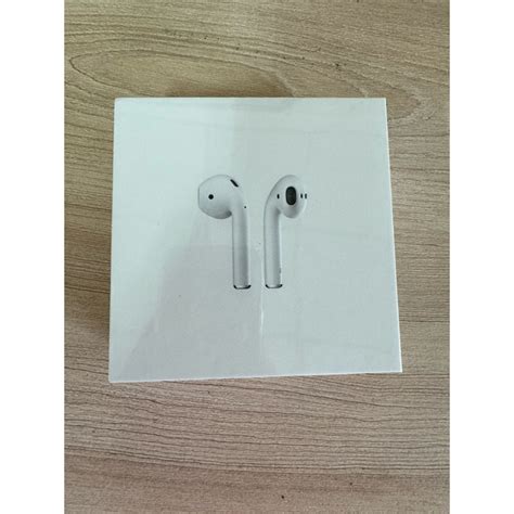 [全新未開封] Airpods 2 第二代 Apple 蘋果耳機（bts方案） 蝦皮購物