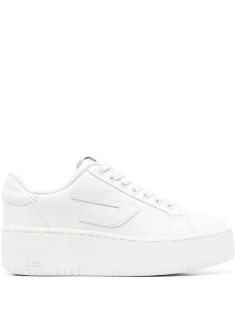 Diesel Logo Patch Lace Up Sneakers In Bianco Modesens