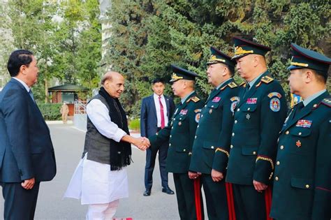 Ражнат Сингх Хоёр улсын батлан хамгаалах салбар улам бат харилцааг бэхжүүлнэ