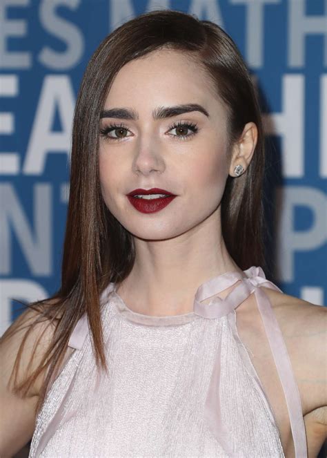 The Italian Rêve Steps Into The Red Carpet With Fiona Stiles Lily