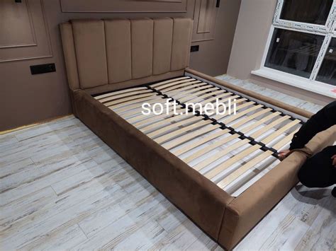 Ліжко з мяким узголівям мякою спинкою спальня доставка монтаж 10 900 грн Меблі для