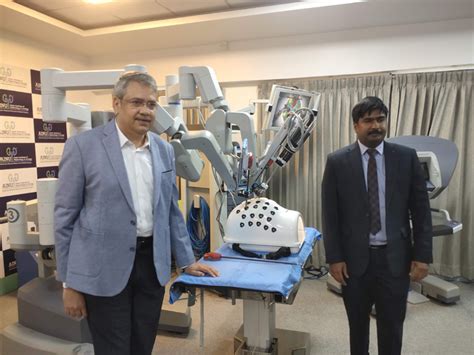 City Based Ainu Unveils Minimally Invasive Urological Surgeries Using Da Vinci Surgical Robot