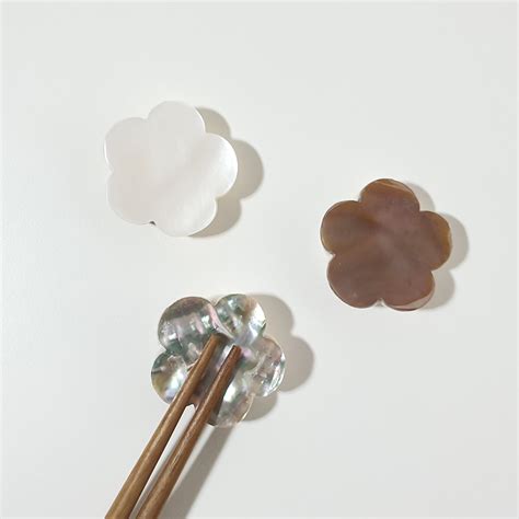 꽃모양 자개 수저 받침대 식기 감성인테리어 감성소품 젓가락받침 홈카페 르몽드리 에이블리