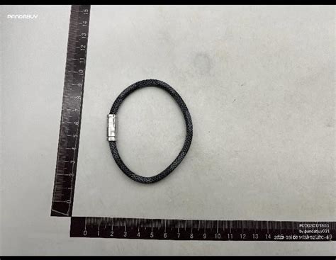 First Haul Lv Braclet Aj4 “infared” Arcteryx Beanie “sex” Beanie Travis Scott Tee Among