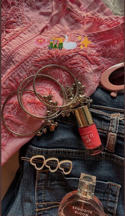 Pin By Vinnie Anand On Pins By You In Desi Fashion Desi Fashion Casual Indian Fashion