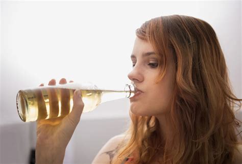 10 Really Surprising Health Benefits Of Drinking Beer Yahoo News Uk