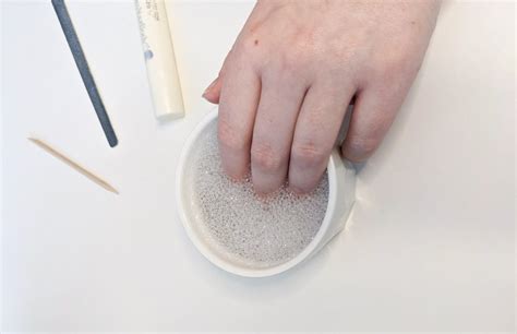 How To Get Nail Glue Off Skin Nails Easy Steps With Pictures