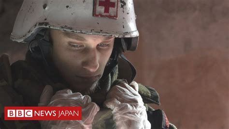 「死者を連れ戻す」 ウクライナで遺体を回収し続ける若者たち Bbcニュース 「死者を連れ戻す」 ウクライナで遺体を回収し続ける若者たち Bbcニュース