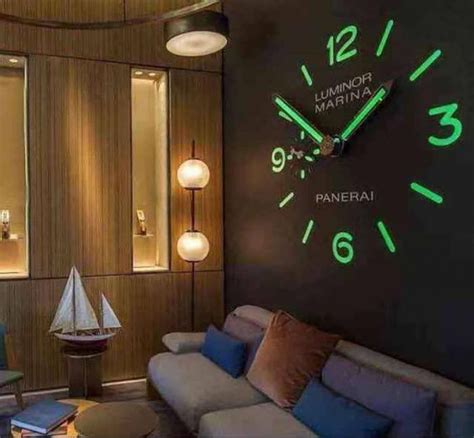 Большие интерьерные 3Д настенные часы обьемные самоклеющиеся в маленькой упаковке СВЕТЯЩИЕСЯ