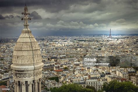 극적인 하늘을 가진 몽마르트르의 사크레 쿠어 타워에서 파리 위 프랑스 0명에 대한 스톡 사진 및 기타 이미지 0명 건물 외관 건물 정면 Istock