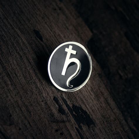 Saturn Planet Symbol Pin Torvenius