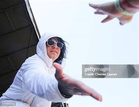 Fronz Photos And Premium High Res Pictures Getty Images