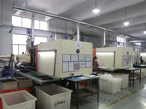 拓研配线 波纹套管 PVC套管 尼龙扎带 PE波纹管 热缩管 PA波纹管 玻璃纤维套管 双壁热缩管 扎带 尼龙扎带 套管生产厂家 吴江市拓研