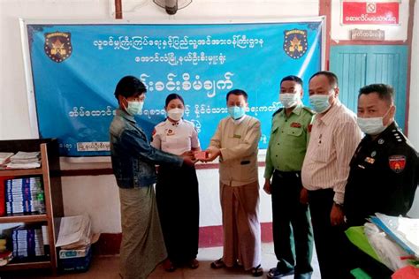 အောင်လံမြို့နယ်၌ ပန်းခင်းစီမံချက်ဖြင့် နိုင်ငံသားစိစစ်ရေး ကတ်ပြားများ ပြုလုပ်ပေး Information