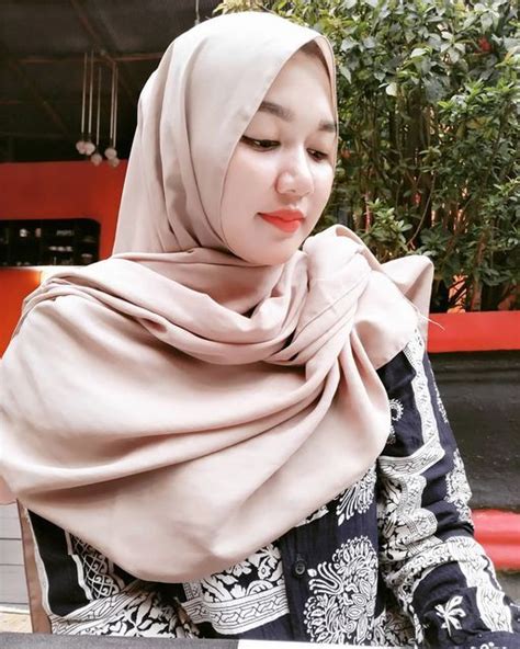 9 Ide Stw Binor Stw Binor Wanita Kecantikan Gaya Hijab