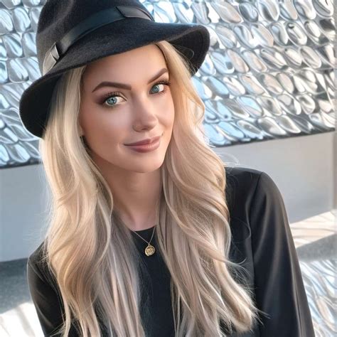 Chat With Alice Enjoy Free Ai Character Voice Chat Talkie Ai