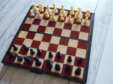 ШАХМАТЫ Нарды Шашки на Магните 3В1 25 25 См — Купить Недорого на Bigl Ua 1598522903