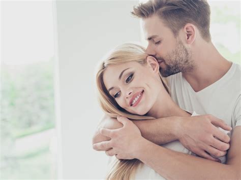 Тези признаци показват че връзката ви се заздравява