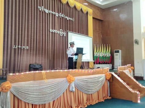 ကွန်ပျူတာတက္ကသိုလ် မန္တလေး ၌ မူးယစ်ဆေးဝါးအန္တရာယ်တားဆီးကာကွယ်ရေးနှင့် ယာဉ်စည်းကမ်း၊ လမ်းစည်းကမ